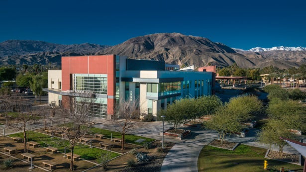 🍔 Studieren in den USA | Große Auswahl an Colleges